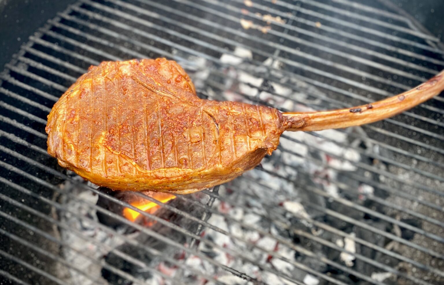 How to Cook a Perfect Tomahawk Steak - The Art of Food and Wine