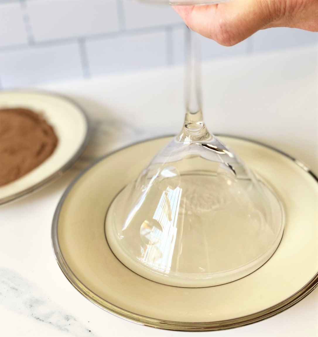 Chocolate Martini (5-ingredients) ~ The Art of Food and Wine